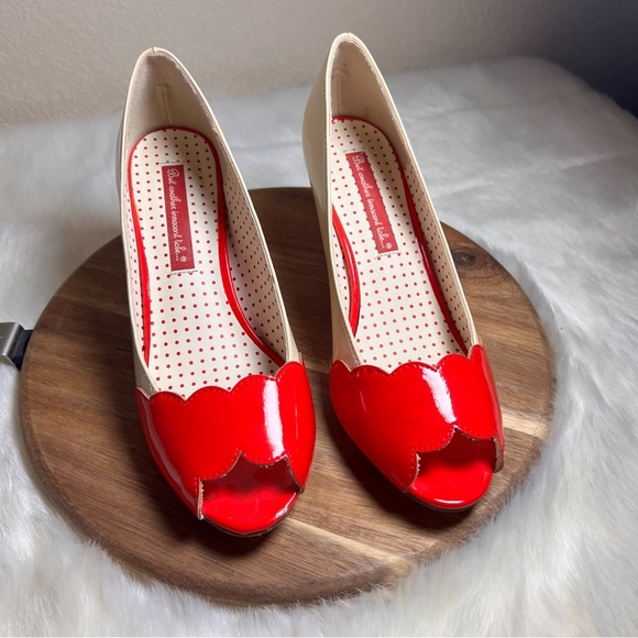 Modcloth | Shoes | Modcloth Bait Red And Cream Patent Scalloped Pinup ...